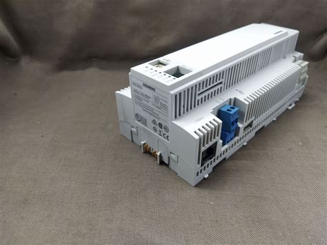SIEMENS PXC100.D AUTOMATION STATIONS MODULAR 24V AC PXC100-D