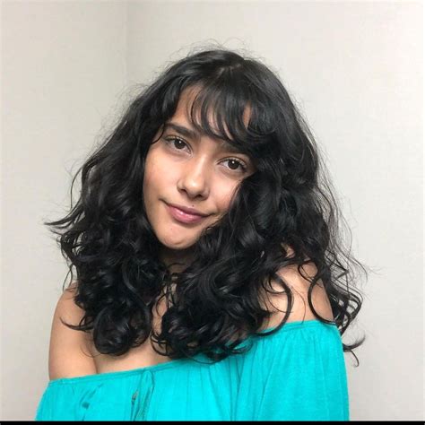 Pin By Ursula Prinz On Hair In 2024 Hair Inspiration Wavy Hair Hair