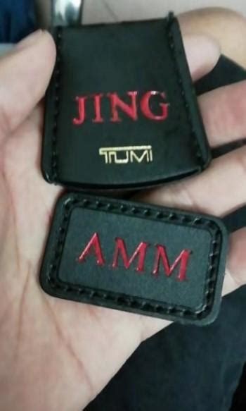 Tumi Stamping Servis Engraving Monogram Luxury Bags And Wallets On
