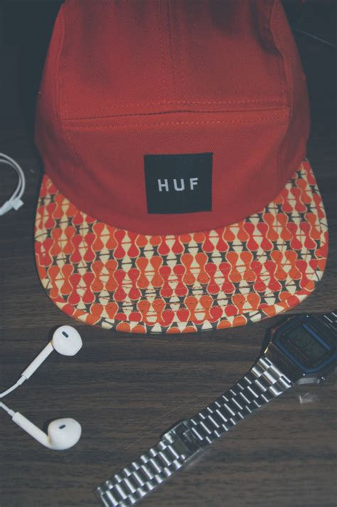 Essentials By Me Tumbex