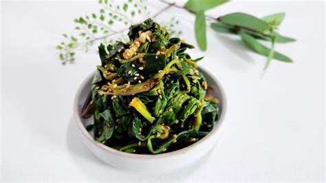 봄반찬 방풍나물무침 만드는법 갯방풍나물 데치기 봄나물무침 방풍나물요리 네이버 블로그