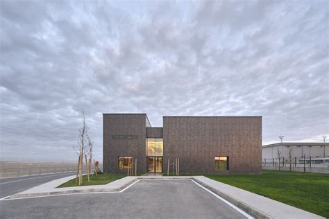 Tfs Office Building Egemen Karakaya
