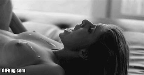 Amateur Teen Orgasm Sex  Bug