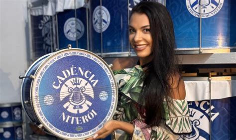 Monique Rizzeto Reencontra Mestre Demétrius E Vive Expectativa Do