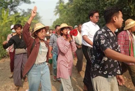 ကနီမြို့နယ်တွင် စစ်အာဏာရှင် တော်လှန်ရေး ချီတက် ဆန္ဒပြ Khit Thit Media