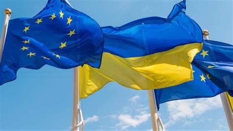 Вакансії в державному секторі та міжнародних проєктах Facebook