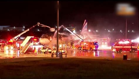 Мягмар гарагт БНСУ ын Бусан хотын нисэх буудалд онгоц шатсан ч зорчигчдын амь эрсдээгүй МОНГОЛ ТВ