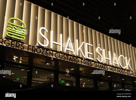 Shanghai China May 13th 2023 Shake Shack Restaurant Brand Logo Store