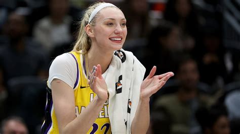 Cameron Brink De Wnba Habló De Pasear Desnuda Durante Una Reciente