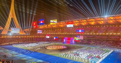 សម្តេចតេជោ ហ៊ុន សែន លើកឡើងថា លុយអាចចាយអស់ប៉ុន្តែកិត្តិយសនិងកេរ្តិ៍ឈ្មោះរបស់ជាតិមិនចាយអស់នោះទេ