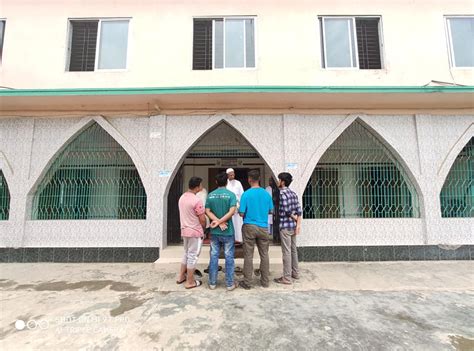 Hasnat Abdullah Hasnat Abdullah Added A New Photo