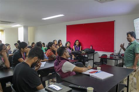 A Session On Digital Pattern Making With Optitex Fashion Department Jd Institute