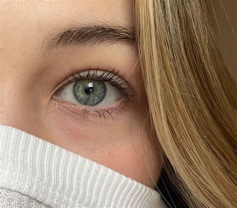 Stunning Gray Eyes Aesthetic