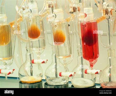 Chemical Dialysis Glassware Used For Purifying Solutions By Separating