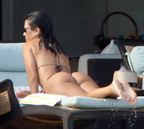 Kourtney Kardashian Sexy 41 Photos Thefappening