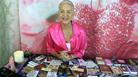 Pisces Smitten With Youcupids Arrow Strikes Love Reading Youtube