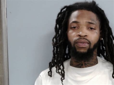 Lexington Ky Man Trechaun Johnson Arrested After Reportedly