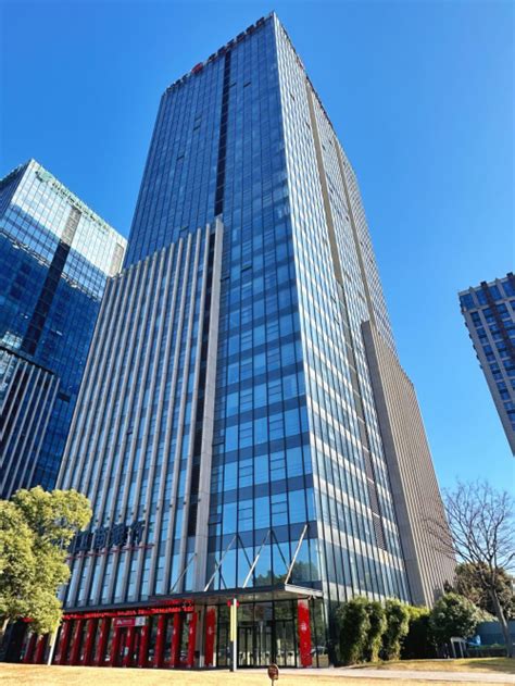 胡玉建一行视察东方融资网盐城分公司鼓励突破重视合规 华声在线