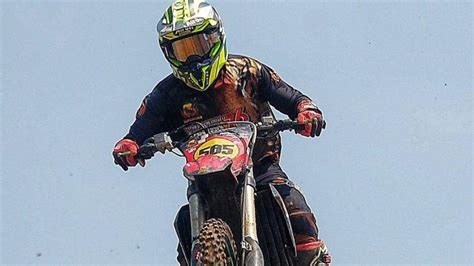 Sempat Tak Diizinkan Orang Tua Kini Afdal Zikri Atlet Motocross Miliki