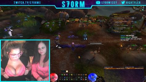 Twitch Streamer Shows Tits