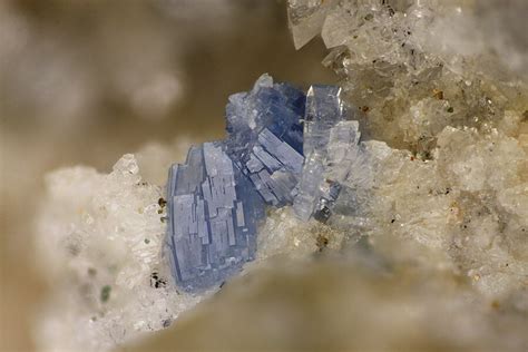 Mineralatlas Lexikon Bazzite English Version