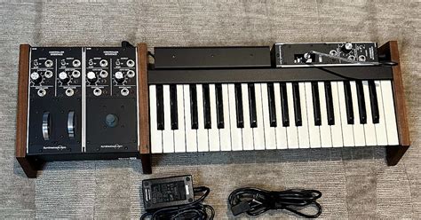 MATRIXSYNTH Synthesizers Com Box Keyboard Controller Bundle With Whammy Bar