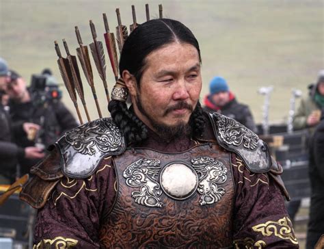 МОНГОЛ ЖҮЖИГЧИД БАТ ХААНЫ ТУХАЙ КИНОНД ТОГЛОЖ БАЙНА Control Mn