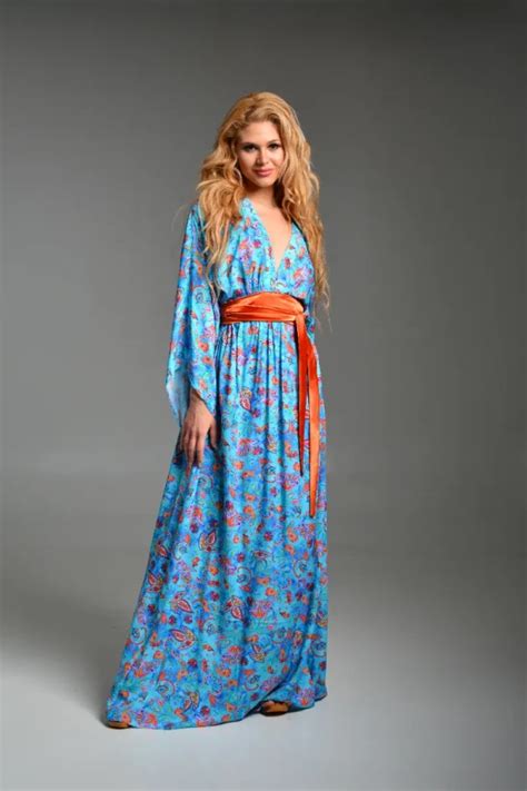 Plus Size Βραδυνα φορεματα Dkfrangoulis