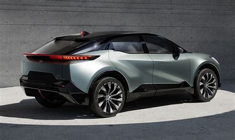 The Toyota Bz Compact Suv Looks Like An Electrified Sci Fi Car Visor