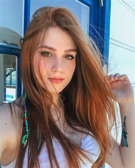 Pin On Beautiful Redheads Red Haired Beauty Beautiful Red Hair