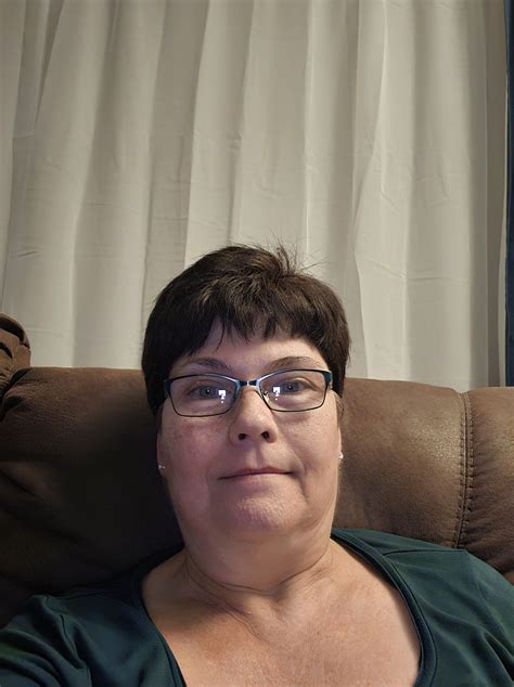 Clean And Friendly Chat PChat Chat Room