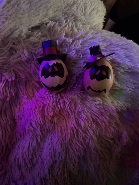 I Made Egg Bois D Rhazbin