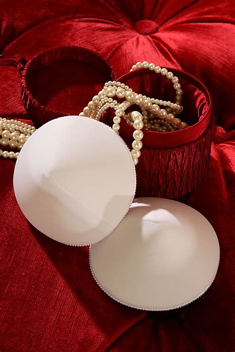 A Beginner S Guide To Bullet Bras The Breast Life