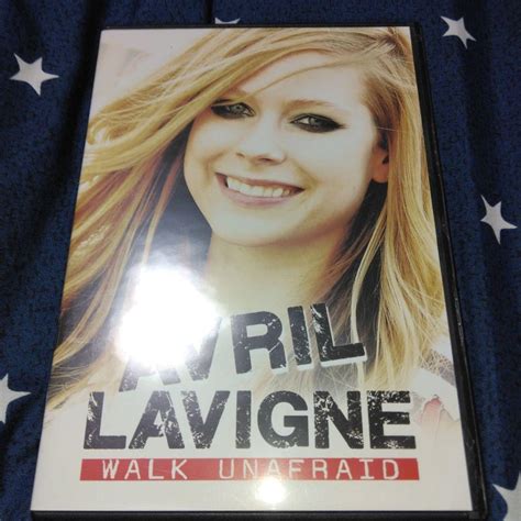 Avril Lavigne Walk Unafraid メルカリ