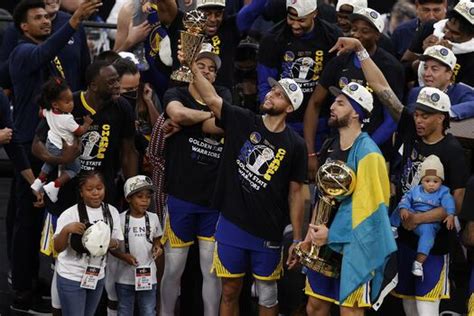 ¡entre Los Más Grandes Steph Curry Ganó El Mvp De Las Finales El