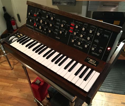 MATRIXSYNTH Vintage 1974 Moog Minimoog D Synthesizer Ser No 6327