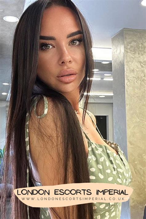 London Escort Girl Brunette Skinny Sexy Squirting Agency Selfie Vip 34c