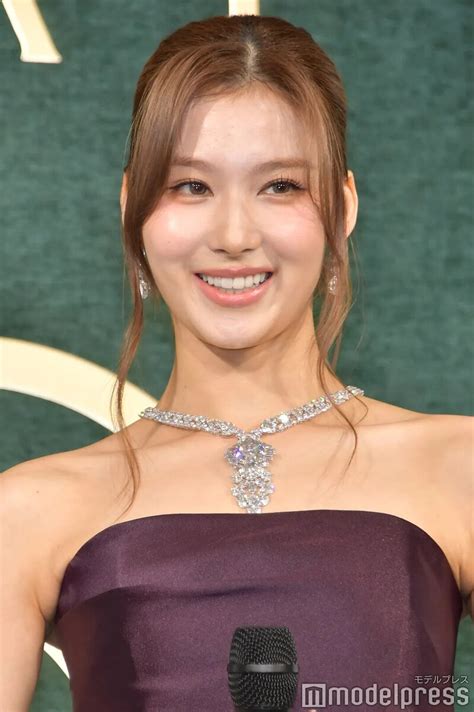 231110 Twice Sana Graff 2nd Anniversary Event Kpopping