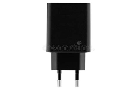 Adaptador De Carga De Energia Com Conector Usb E Typec Em Plano De Fundo Isolado E Branco Foto