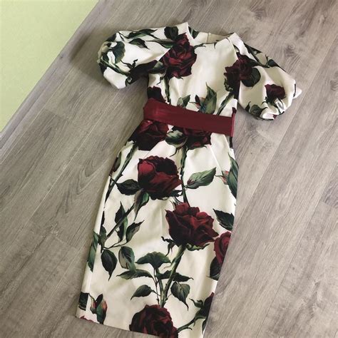 Шикарне плаття — ціна 1000 грн у каталозі Сукні міді Купити жіночі речі за доступною ціною на