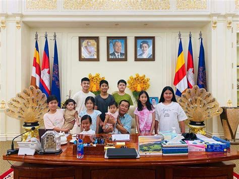 សម្តេចតេជោ ហ៊ុនសែន បង្ហាញពីទឹកចិត្តនឹក ស្រឡាញ់ចៅៗ នគរដ្រេហ្គន