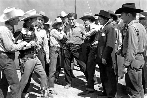 Charles Mcgraw Actor