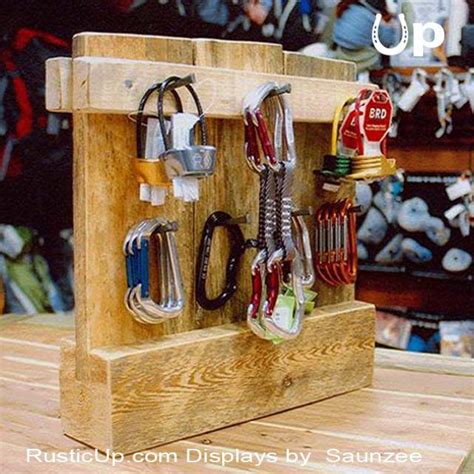 Rustic Displays RUSTIC UP