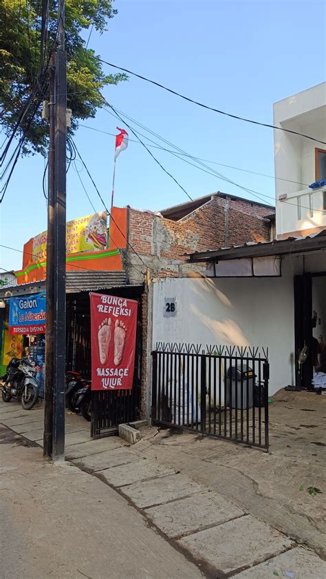 Pengakuan Warga Pernah Lihat Wanita Berpakaian Terbuka Di Lokasi Produksi Film Porno