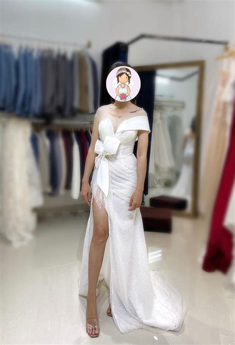 Sexy Split Thigh Beaded White Or Nude Pink Fishtail Mermaid Wedding Dress With Glitter Tulle