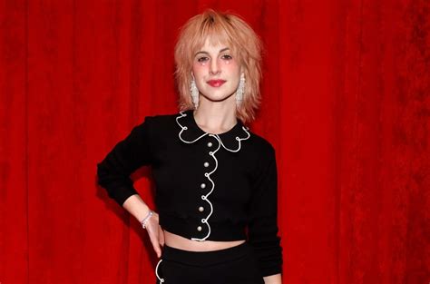 Hayley Williams Suggests First Solo Performances In 2025 ‘heres Hoping