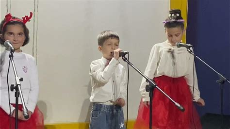 აქაც მე ვარ იქაც მე ვარ Youtube