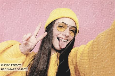 Free Psd Portrait Of Person With Bitmap Effect