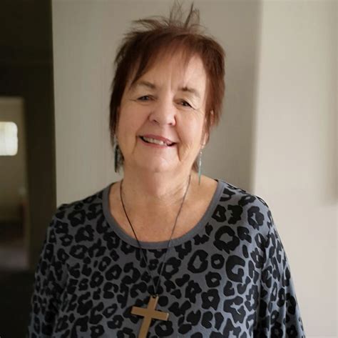 Linley Turner Sharer12k3ebo99d Facebook