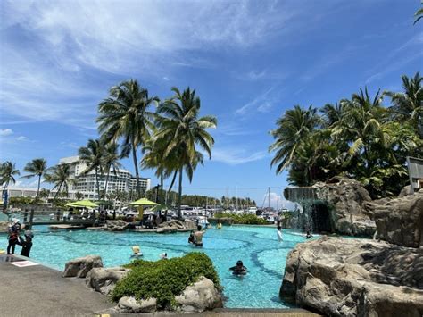 코타키나발루여행 말레이시아 코타키나발루숙소 가성비호텔 코타키나발루리조트 가성비리조트 더마젤란수트라 수영장 수영장풀바 객실 조식 프라이빗비치 네이버 블로그